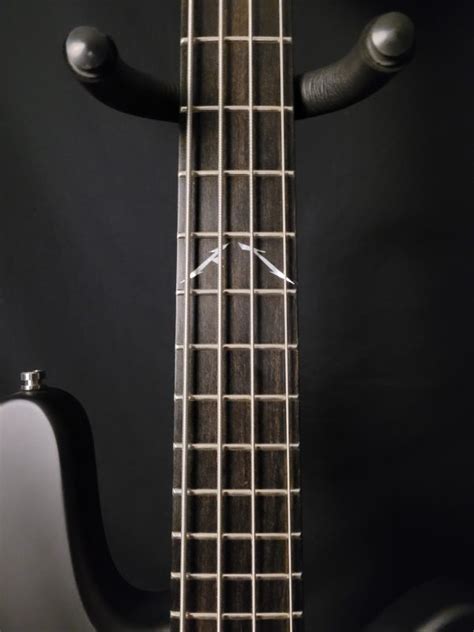 Warwick Rockbass Artist Line Robert Trujillo Signature 4 Stringsold