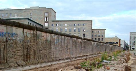 Caída Del Muro De Berlín Días De Libertad Construcción Y Caída