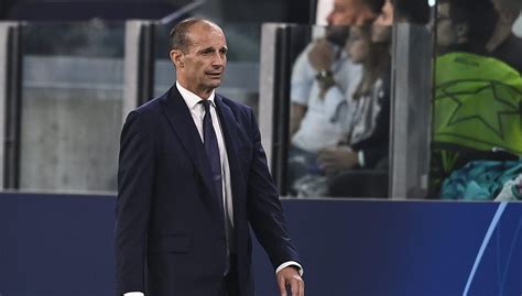 Allegri Colpito Dall Atmosfera Nello Spogliatoio Della Juve Un