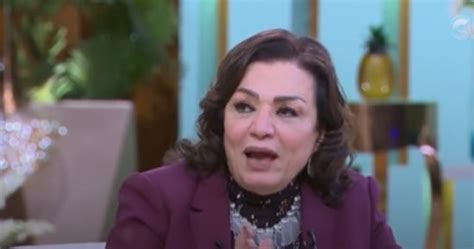 ابنة صلاح ذو الفقار والدي تزوج وطلق زهرة العلا ولم نعلم شيئا وهذا