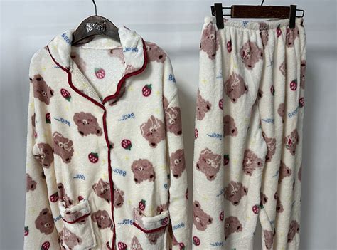 자바쥬 베리베어잠옷 파자마 수면 홈웨어 세트 곰돌이 딸기 겨울