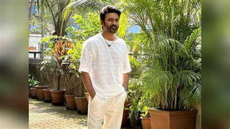 Dhanushs Sir In Trouble After Divorce Iwmbuzz