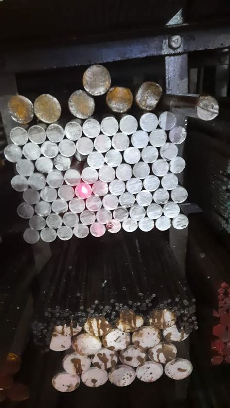 En8 1 Round At ₹ 66 Kg इएन 8 स्टील In Mumbai Id 23896891133