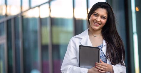 Perfil De Un Estudiante De Ciencias De La Salud Tuproyectodevida Pe