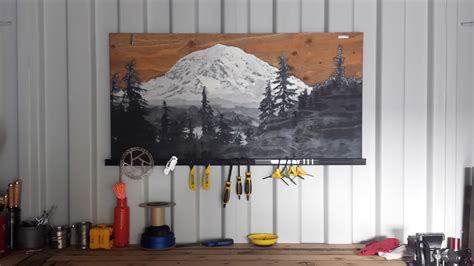 Mt Rainier Stencil Kreau
