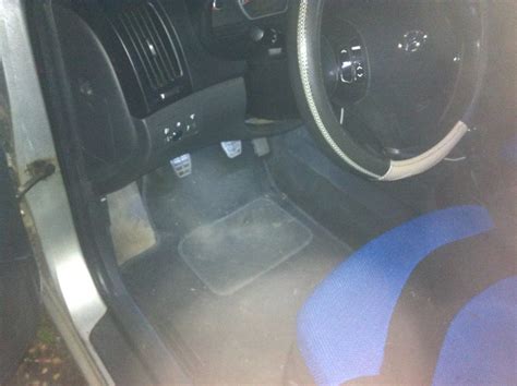 Подсветка под ноги — Hyundai Elantra 4g 16 л 2006 года