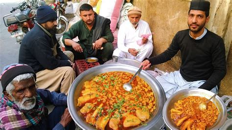 Man Selling Ojri Intestine At Road Side Ojri Recipe How To Clean