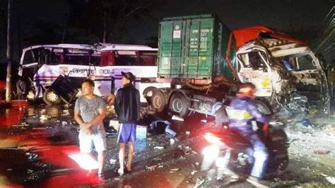 Daftar Korban Kecelakaan Maut Bus Surya Bali Di Pantura Pati 6 Korban