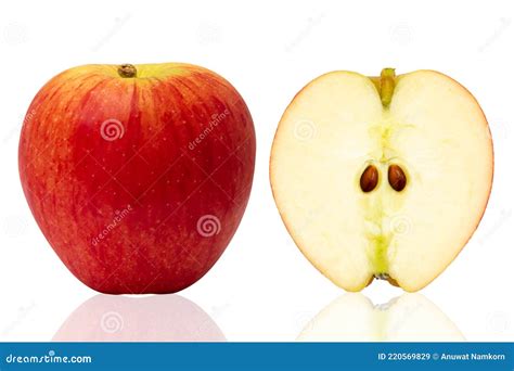 Manzana Roja Entera Y Mitad Pieza Imagen De Archivo Imagen De Grupo