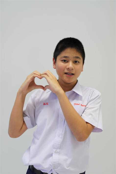 เปิดตัวพี่ๆป6 1💚🤍 เด็กท้ายตลาด โรงเรียนมงคลกุลวิทยา Facebook