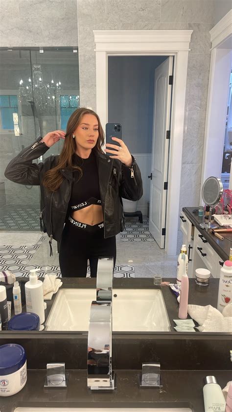Tw Pornstars Bethany Lily April Twitter 539 Pm 15 Mar 2023