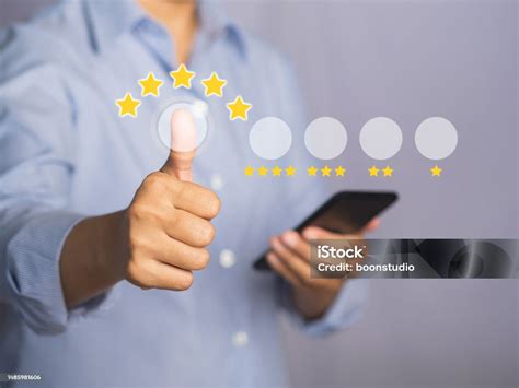 별 5개 등급을 제공하는 만족 고객을 위한 최고의 우수한 서비스 개념에 대한 스톡 사진 및 기타 이미지 개념 고객 고객
