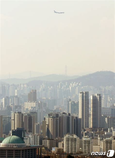 서울 상공 비행하는 나사nasa 대기질 관측용 항공기 네이트 뉴스