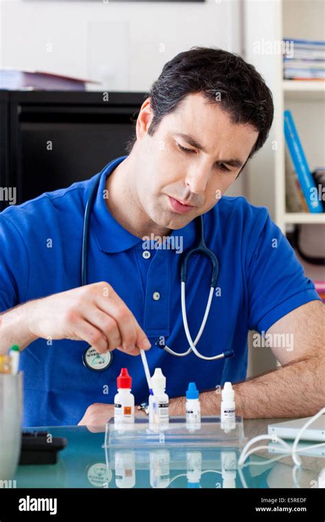 Diagnostic Test To Determine The Viral Or Bacterial Streptococcus