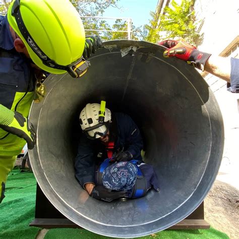 Cse Confined Space Entry Training Ship Supplying And Safety Services
