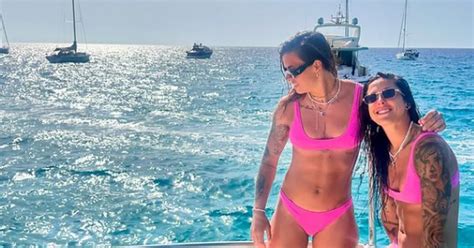 Jenni Hermoso Y Misa Rodríguez Reciben Una Lluvia De Insultos Homófobos