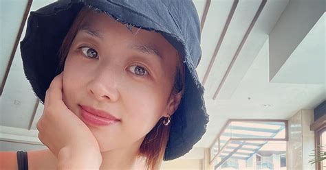 강경준♥ 장신영 애둘맘의 과감한 노출…부부 여행 갔나