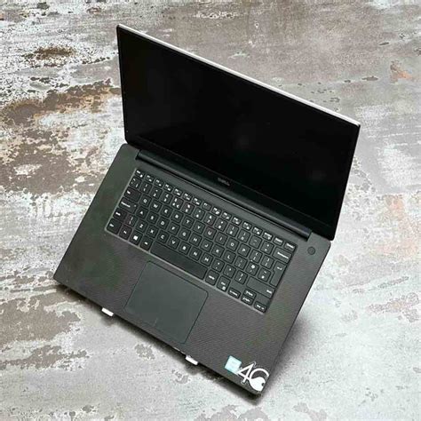 Dell Xps Laptop Long Term Review Travel Cool