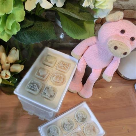 【冰皮月饼的做法步骤图，冰皮月饼怎么做好吃】小白藕的zoe下厨房