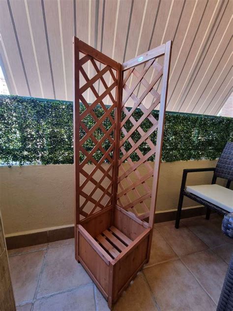 Outsunny Jardinera con Enrejado de Madera para Trepadoras Plantas Flores Decoración en Esquinas