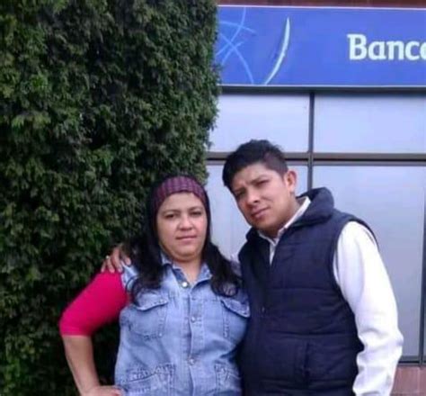 Pareja Busca Mujer Madura Bogot