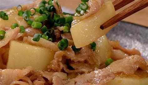 【夕飯に悩んだら】家族喜ぶ「豚バラと大根のオイマヨ炒め」の出番！ クックパッドニュース