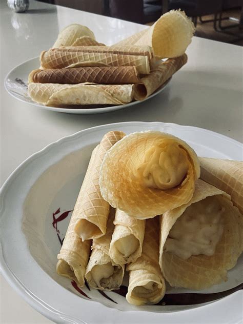 Советский рецепт вафельных трубочек в вафельнице со сгущенкой рецепт приготовления в домашних