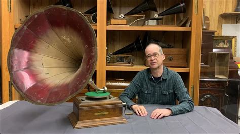 Zonophone Concert Phonograph Record Player Youtube