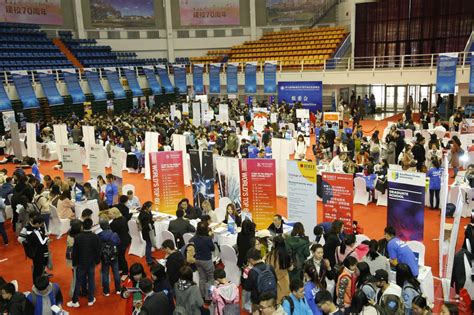 吉林大学招生网第九届国际研究生奖学金信息说明会（长春站）在吉林大学举办