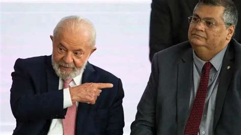 Sob Expectativa De Indicar Nome Ao Stf Hoje Lula Chama Dino Para