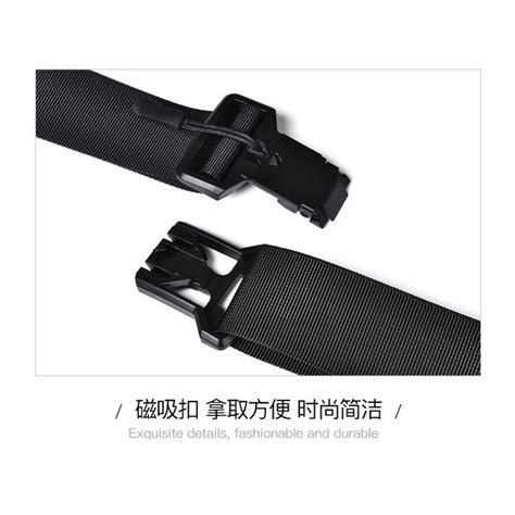 （台灣現貨）全新升級潮牌大容量防水磁扣包 胸包 側背包 郵差包 贈送插扣和快拆磁力吸扣哦！ 蝦皮購物