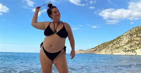 Ab ins Beet Maren Kissing im knappen Schnür Bikini