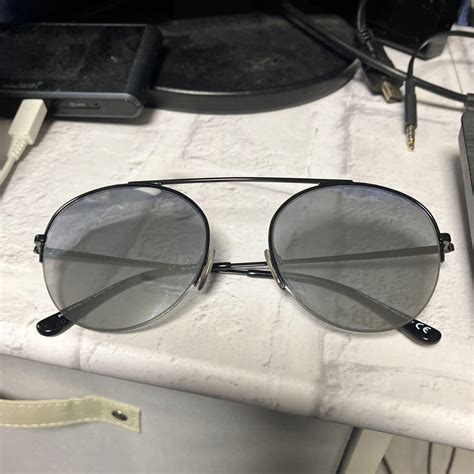 Tom Ford トムフォード サングラス ティアドロップ By メルカリ