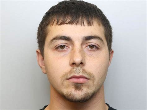 Un român din Marea Britanie a violat cu brutalitate o femeie În casă
