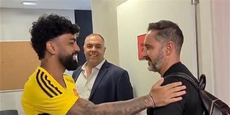 Novas Camisas Do Flamengo Fotos Do Novo Uniforme Vazam Nas Redes