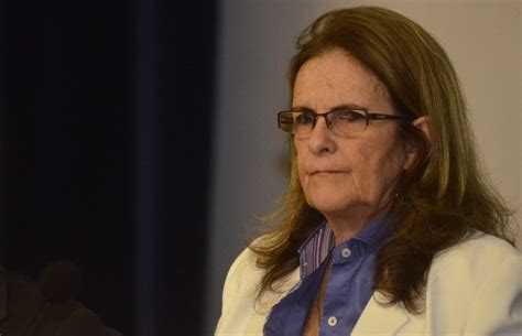 Dilma Acerta Saída De Graça Foster Da Petrobras E Procura Nome Do