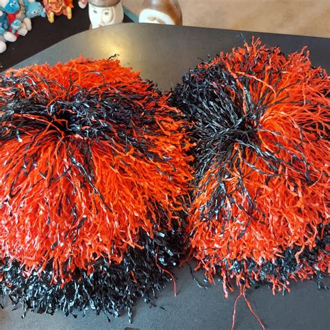 Old School Pom Poms