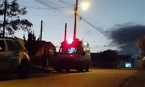 Idoso é Arrastado Alguns Metros Por Carro Ao Tentar Evitar Roubo Em Frg