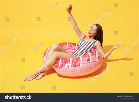 674 Beautiful Girl Wearing Blue Swimsuit Sitting By The Pool Images