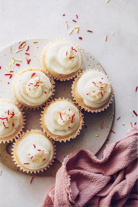 Easy Vegan Vanilla Cupcakes Gluten Free Minimalist Baker Recipes