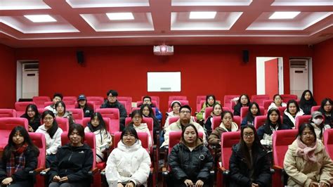 我院举办“弘扬沂蒙精神，践行青春使命”主题分享会 延安大学马克思主义学院