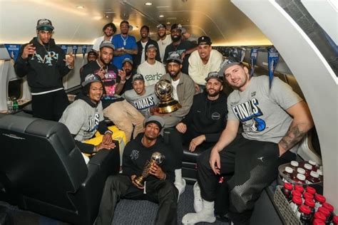 《nba》獨行俠客場收掉灰狼拿下西冠 睽違13年再闖總冠軍戰 屏東時報電子報