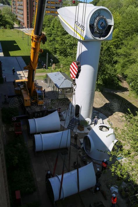 Südwind Nordex N70 Windturbine Generator Erecting A Training