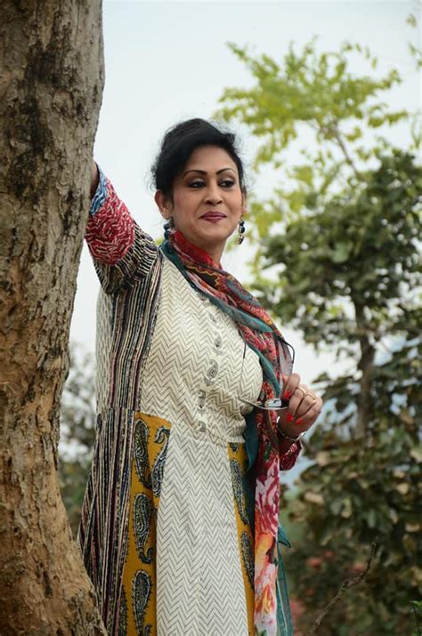 Indrani Haldar Actress Full Hd Photos Meityorg