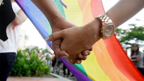 New Research Debunks Old Science About The Negative Effects Of Same Sex Parenting