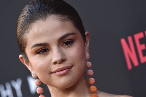 Why Selena Gomez Says '13 Reasons Why' Involvement 'Was Important For ...