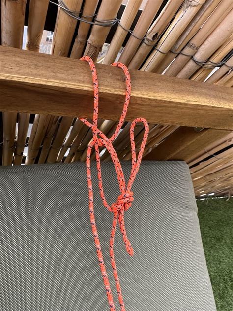 How To Tie A Loop Around A Bracket Rknots