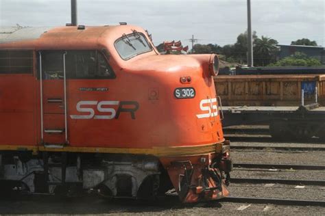 S302 Preparing A Ssr Works Train At Tottenham Yard Wongms Rail Gallery