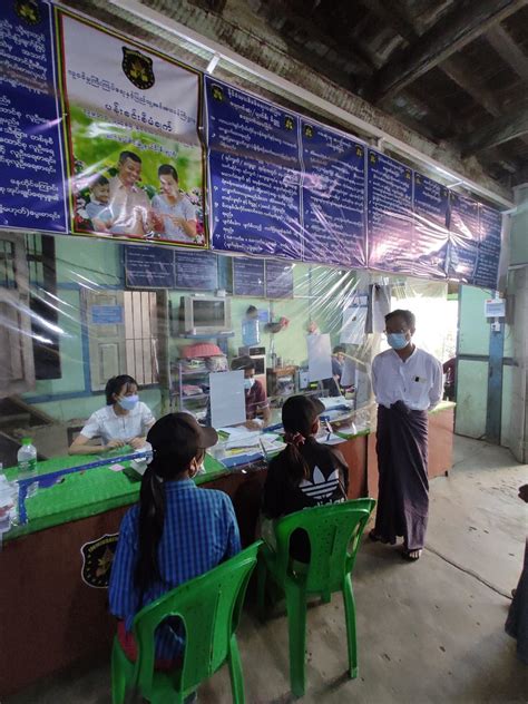 ဆင်ပေါင်ဝဲမြို့နယ် လူဝင်မှုကြီးကြပ်ရေးနှင့် ပြည်သူ့အင်အားဝန်ကြီးဌာန၌ ့် ပြည်သူများအား ကိုဗစ