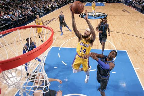Los Angeles Lakers 3 Players Who Stood Out In Win Over Dallas Mavericks